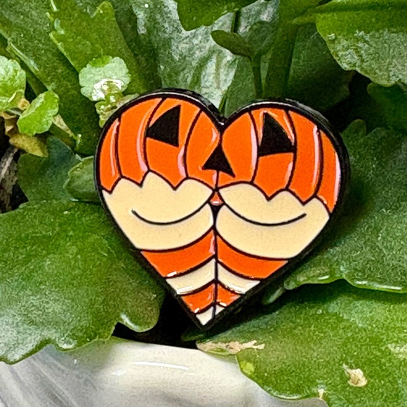 Jewelry | Sexy Bum Heartshaped Pumpkin Pin Super Glossy | Poshmark